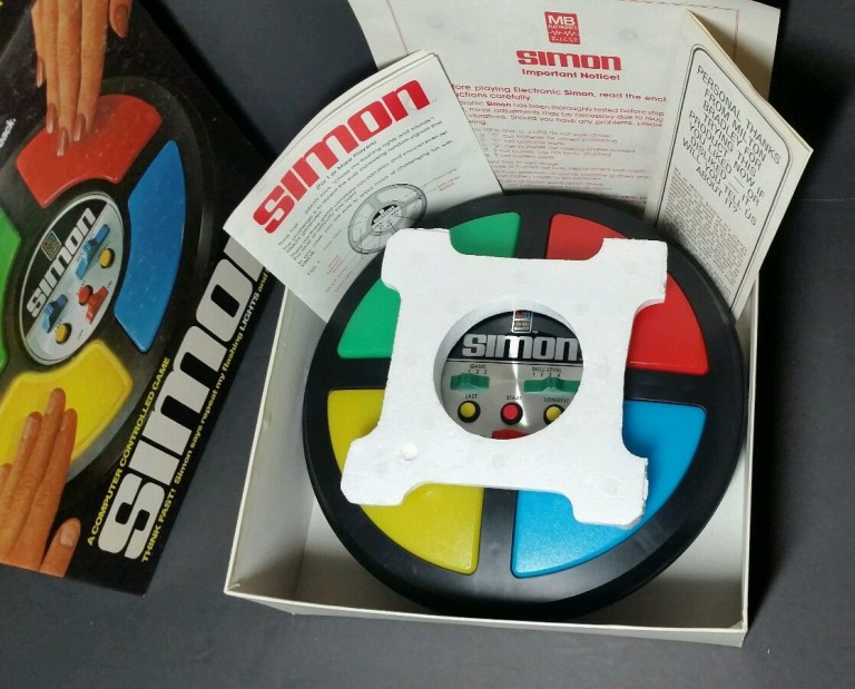 Vintage 1978 Simon Game with Original Box and Instructions - Out of the ...